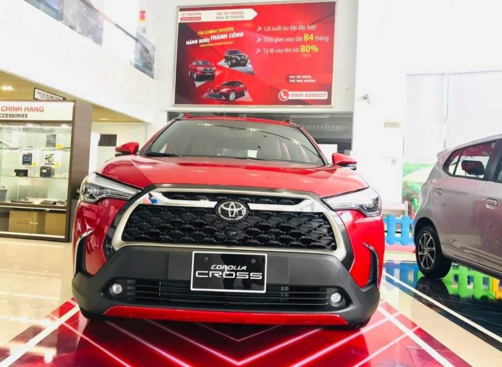 Toyota Cross ưu đãi hấp dẫn như thế nào trong tháng này ? - TOYOTA GÒ VẤP